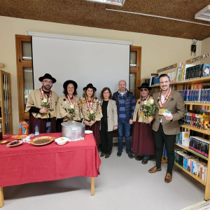 Confraria do Sarrabulho Doce de Caíde de Rei – Agrupamento de Escolas ...